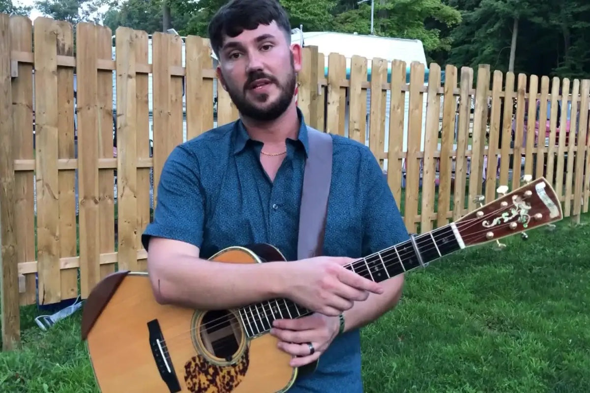 Cody Farrar – Paige Capos
