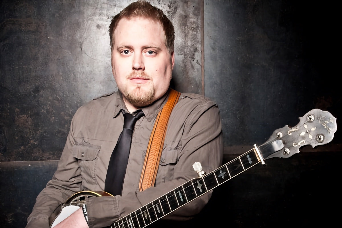 Keith Mckinnon – Paige Capos